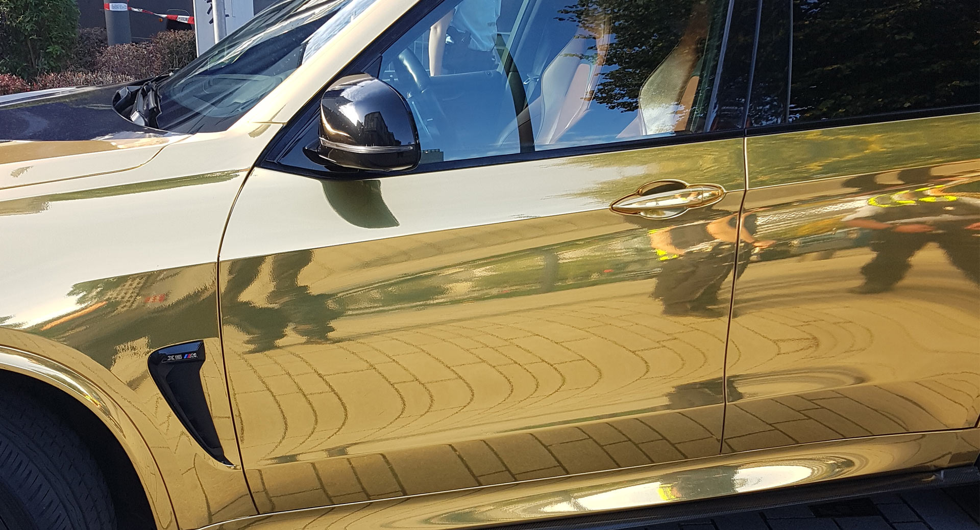 Gold Car Wrap Mustang - Ford Mustang Gt S550 Reflective Emblem Decal ...