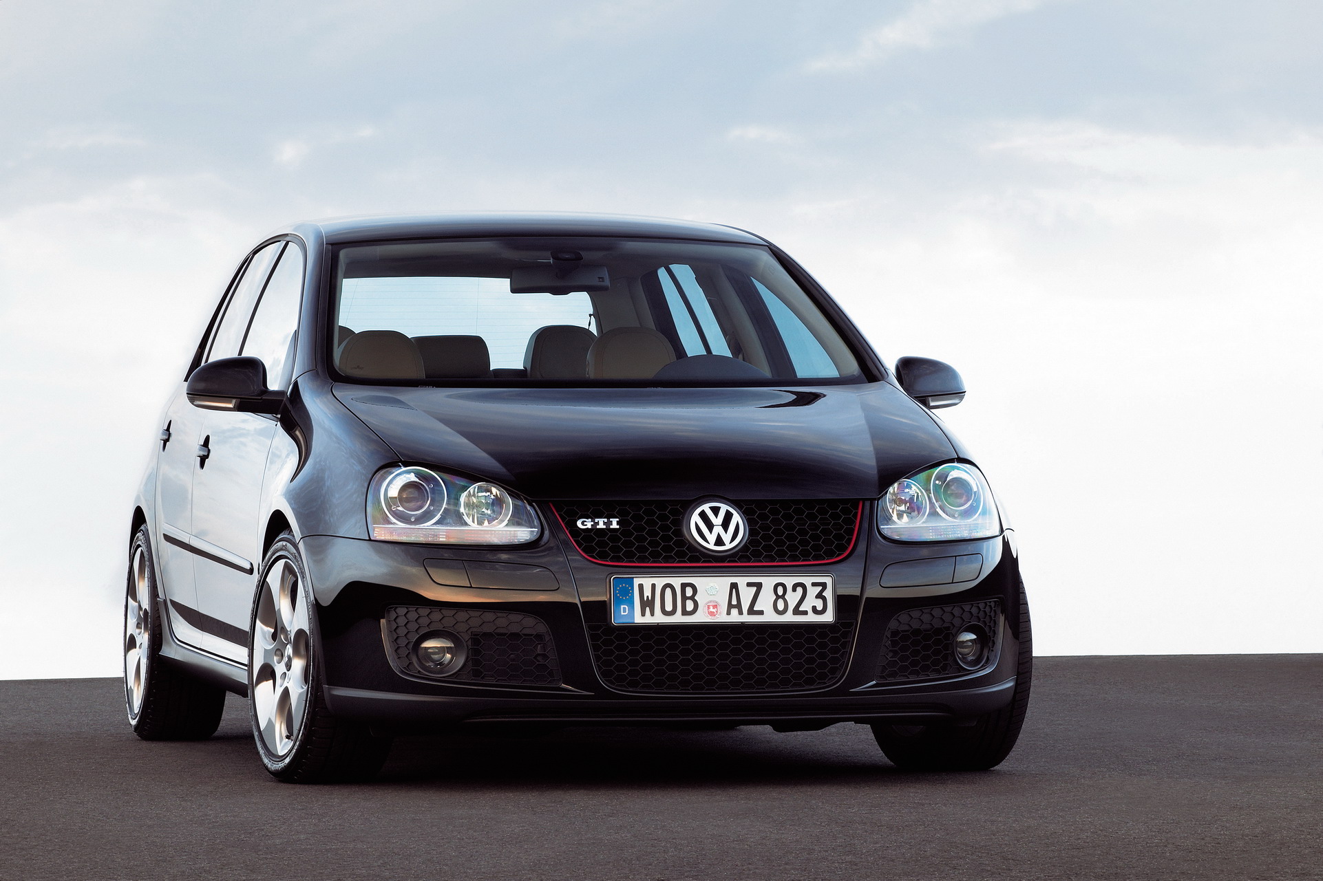 VW Golf Countdown: 2003-2008 Mk5 Climbed Up The Premium Ladder | Carscoops