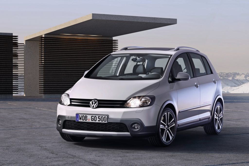 VW Golf Countdown: 2003-2008 Mk5 Climbed Up The Premium Ladder | Carscoops