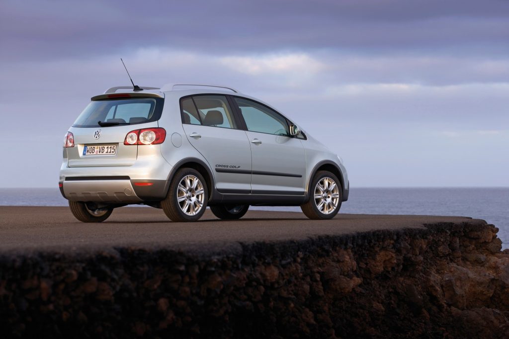 VW Golf Countdown: 2003-2008 Mk5 Climbed Up The Premium Ladder | Carscoops