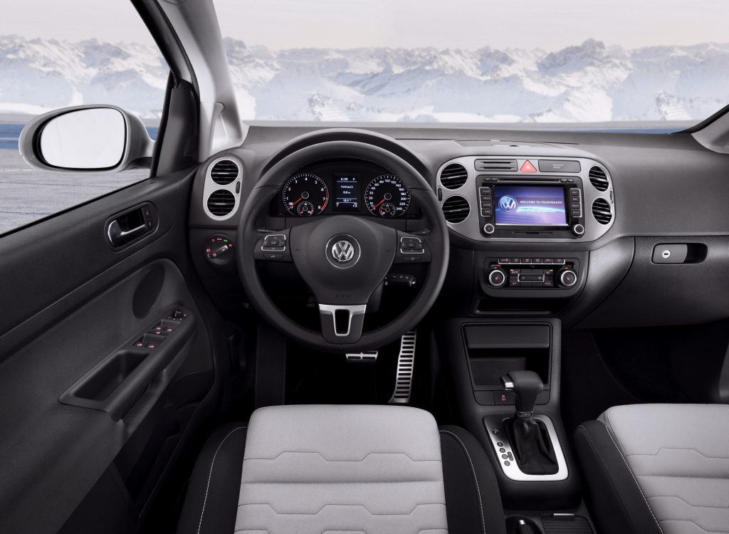VW Golf Countdown: 2003-2008 Mk5 Climbed Up The Premium Ladder | Carscoops