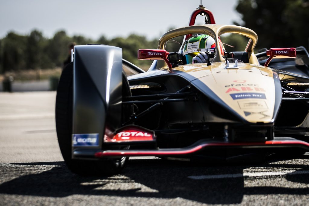 DS E-TENSE FE20 Formula E Car Shows Its New Black & Gold Livery | Carscoops