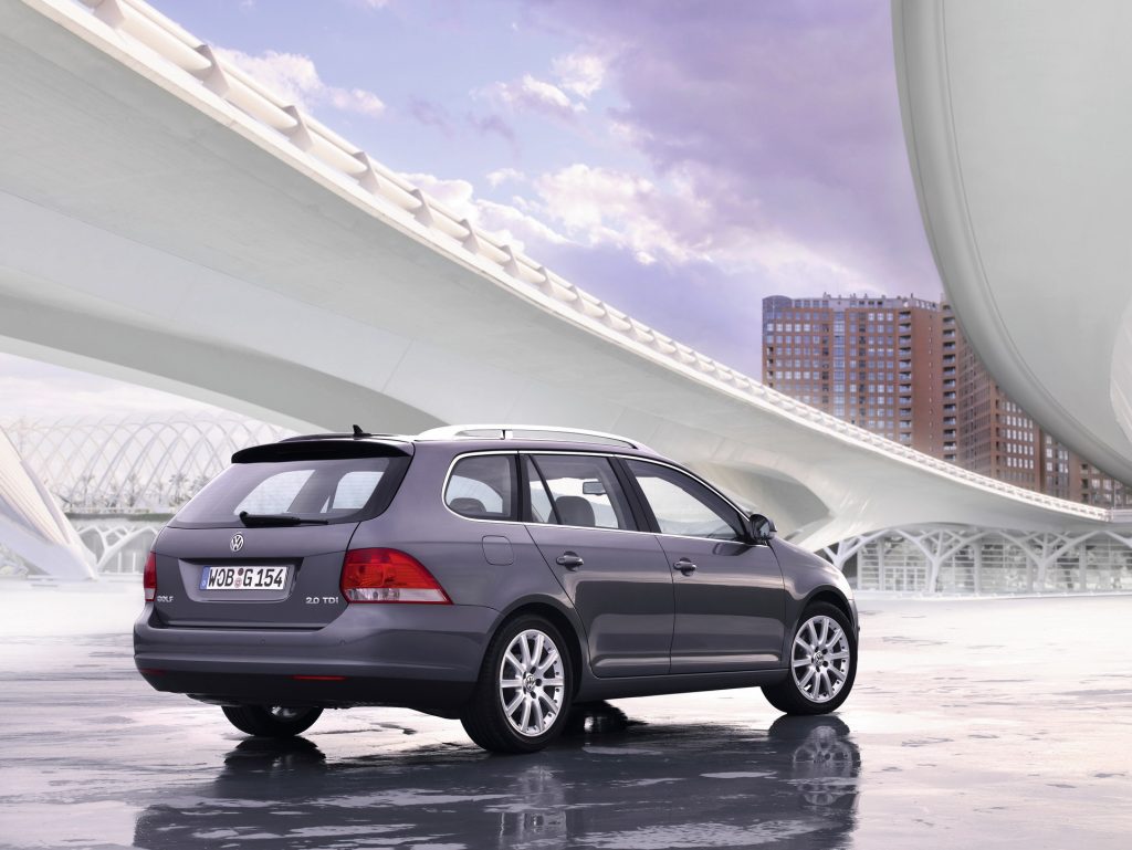 VW Golf Countdown: 2003-2008 Mk5 Climbed Up The Premium Ladder | Carscoops