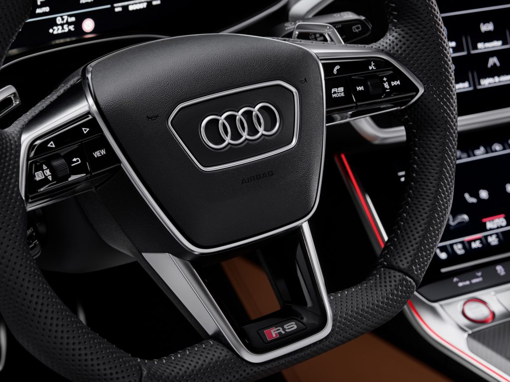 2020 Audi RS6 Avant Looks Simply Spectacular Under The California Sun ...