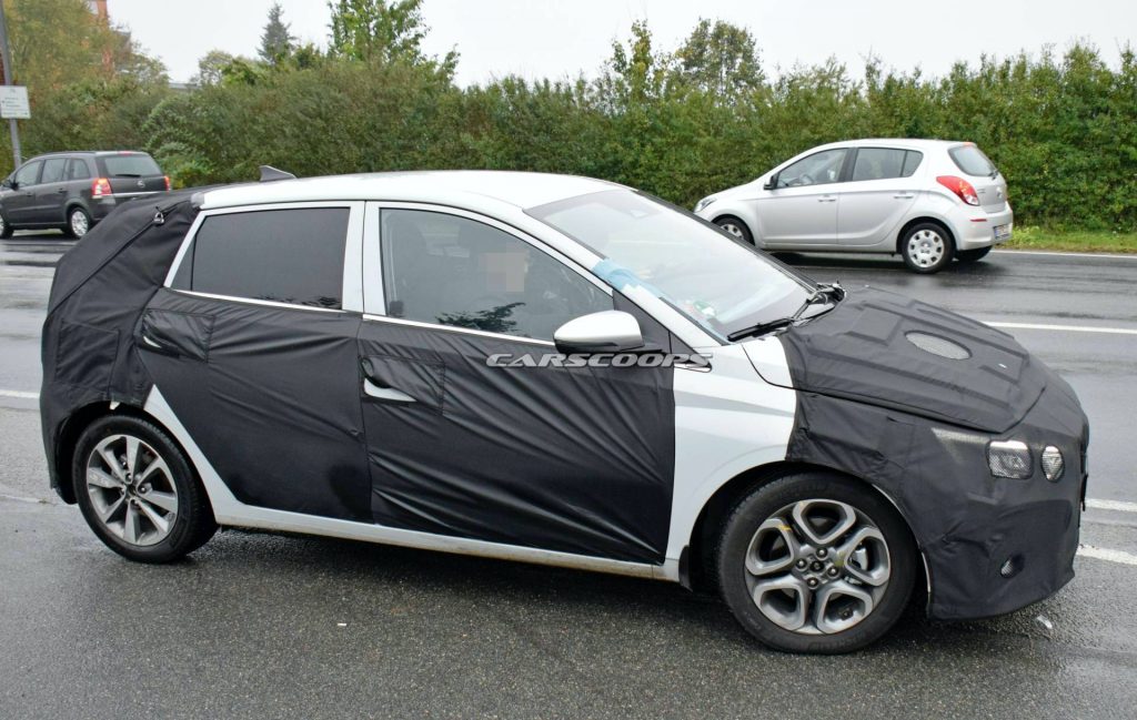 2020 Hyundai i20 Offers First Look Inside, Exterior Remains Camouflaged ...