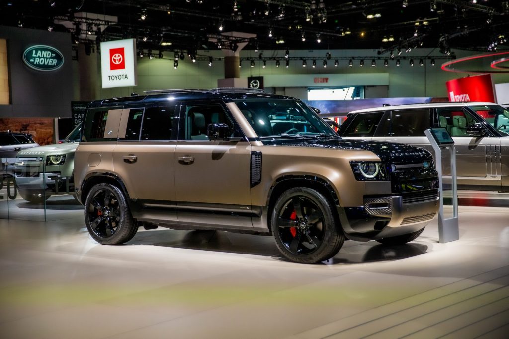 Land Rover’s Short 2020 Defender 90 Sets Foot In America, Start Froms ...