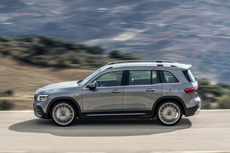 Huge Photo Gallery Will Help You Pick Your Favorite 2020 Mercedes GLB ...