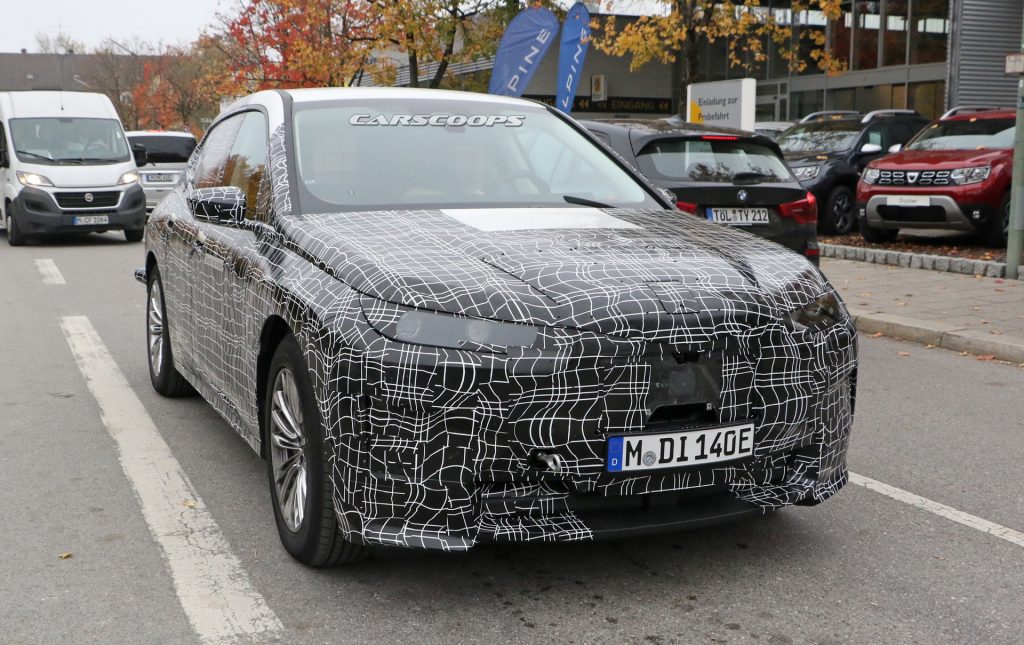 2021 BMW iX5 Electric SUV Shows Off Its Massive Curved Display And ...