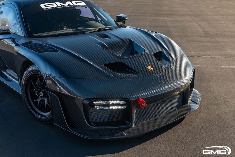 Porsche 935 Clubsport Clad In Gloss Carbon Fiber Looks Bonkers | Carscoops