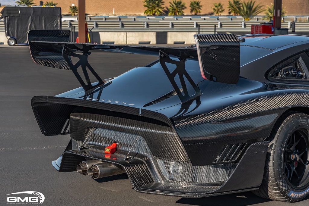 Porsche 935 Clubsport Clad In Gloss Carbon Fiber Looks Bonkers | Carscoops