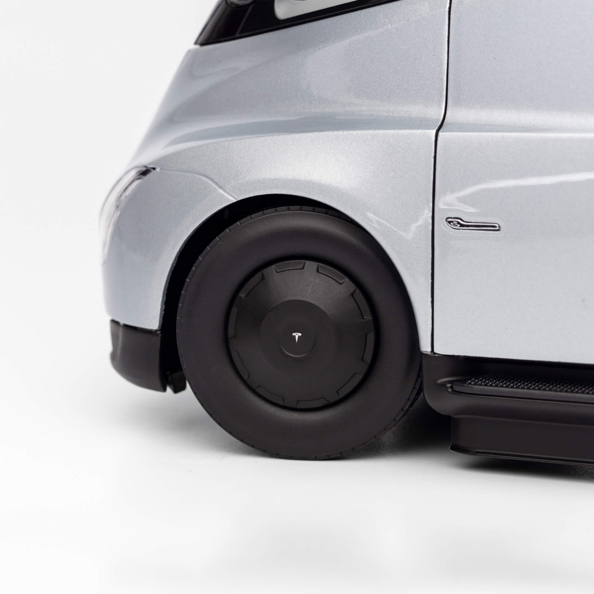 Tesla Finally Launches The All-New Roadster … In Die-Cast Form | Carscoops