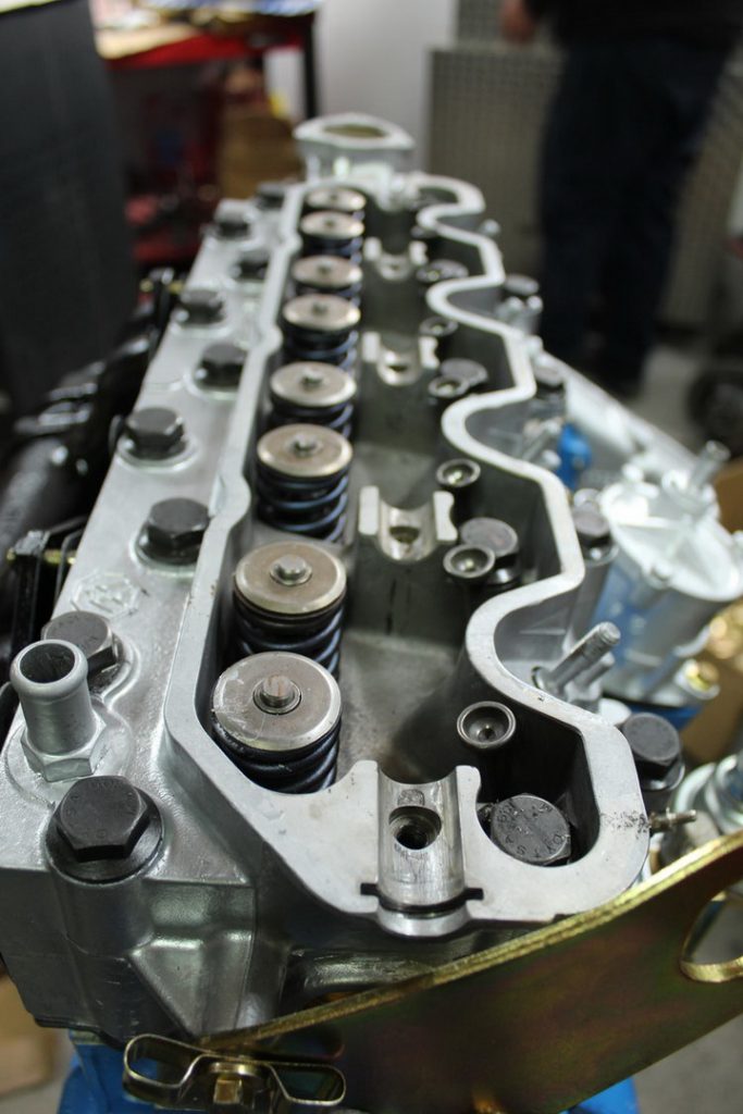 Land Rover Defender “Surf Edition” Will Make You Wish It Was Summer In ...