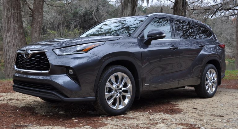 2020 Toyota Highlander First Review: Better Overall, But Is That Enough ...