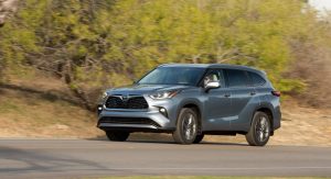 2020 Toyota Highlander Has A Bigger Price Tag To Match Its Larger ...