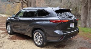 2020 Toyota Highlander First Review: Better Overall, But Is That Enough ...