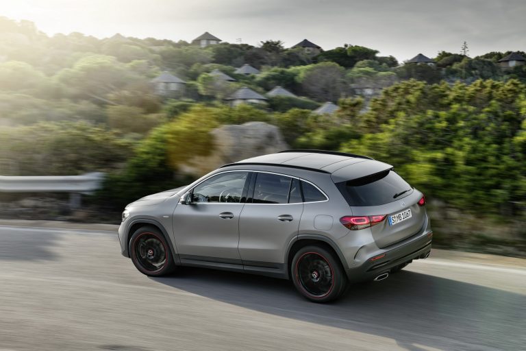 2020 Mercedes GLA Arrives In The UK With A £32,640 Price Tag | Carscoops