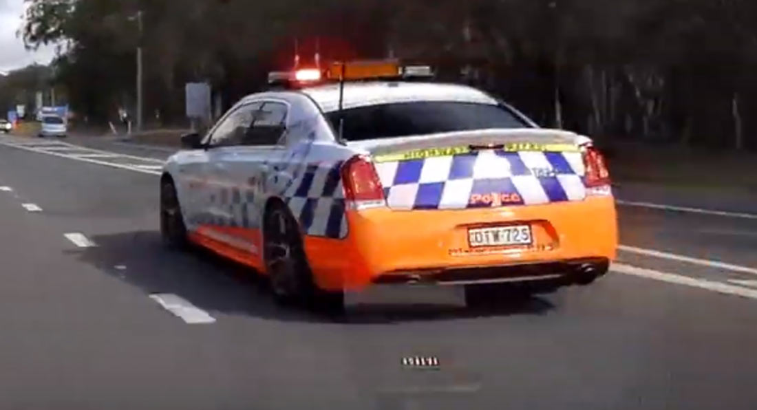 Aussie Police Force Chrysler 300 SRT Reminds Us How Great Naturally ...