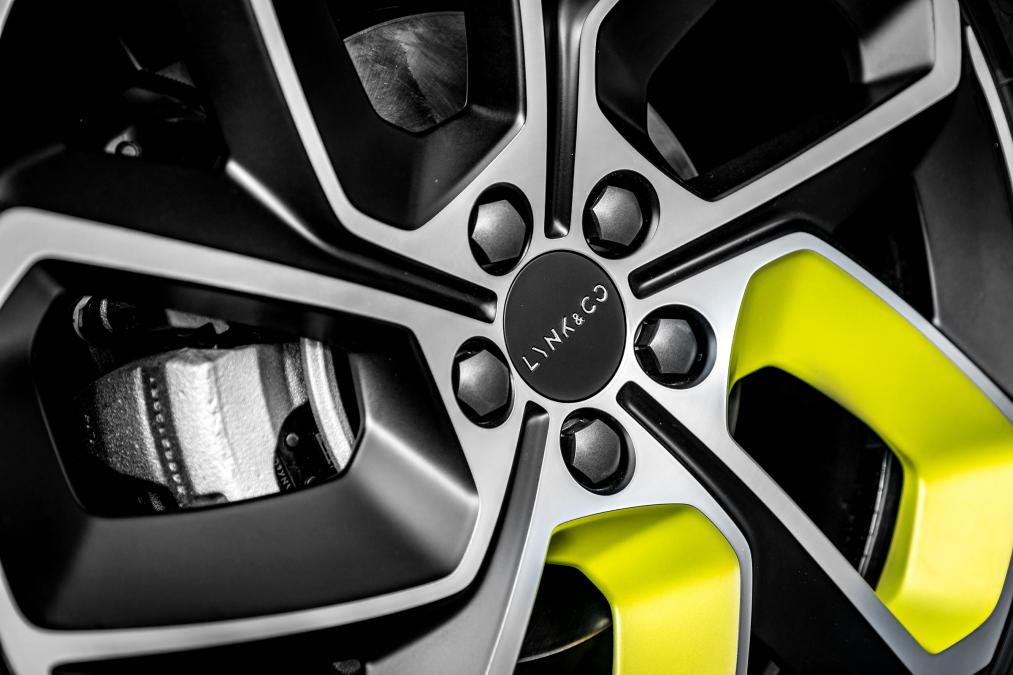 Lynk & Co’s 05 Is A Sleek Coupe SUV Exclusive To China | Carscoops