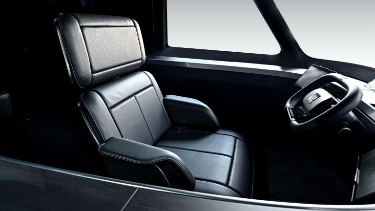 Neuron EV Torq Electric Semi Truck Introduces Itself In Real-Life ...