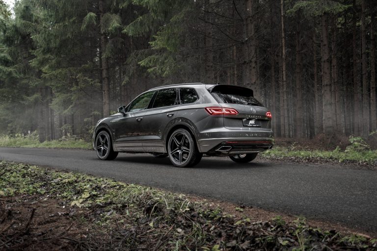 VW Touareg Goes From Family Hauler To 493 HP Super SUV With ABT’s ...