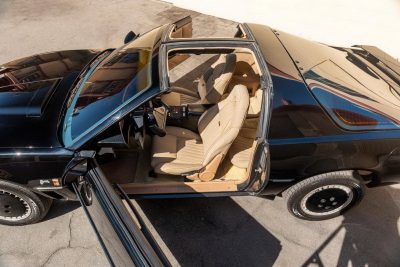 George Barris’ Knight Rider KITT Replica Looks Like Loads Of Fun And ...