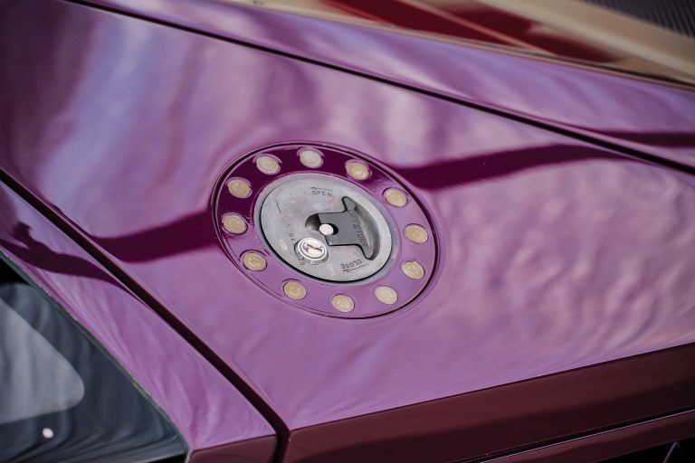 Purple Vector W8 Twin Turbo Will Remind You Why The 1980s Were Awesome ...