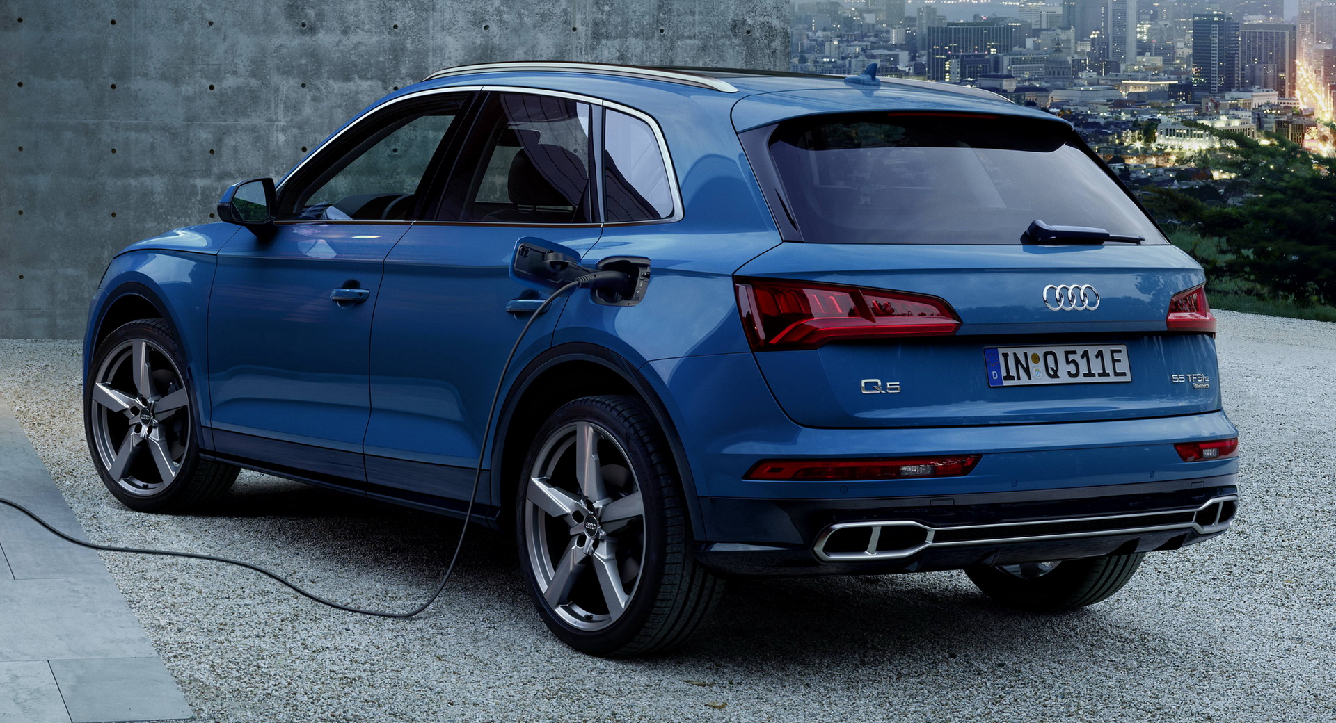Plug in Hybrid 2020 Audi Q5 TFSI E Costs The Same As An SQ5 Unless You Plug in Hybrid 2020 Audi Q5 TFSI E Costs The Same As An SQ5 Unless You