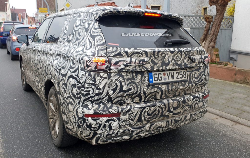 2021 Mitsubishi Outlander Spotted In Europe, Wraps New Platform In ...
