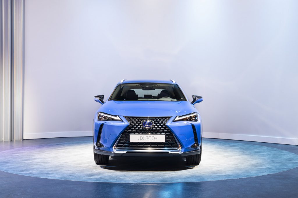 Lexus Targets 300-Km WLTP Range For UX 300e EV In Europe | Carscoops