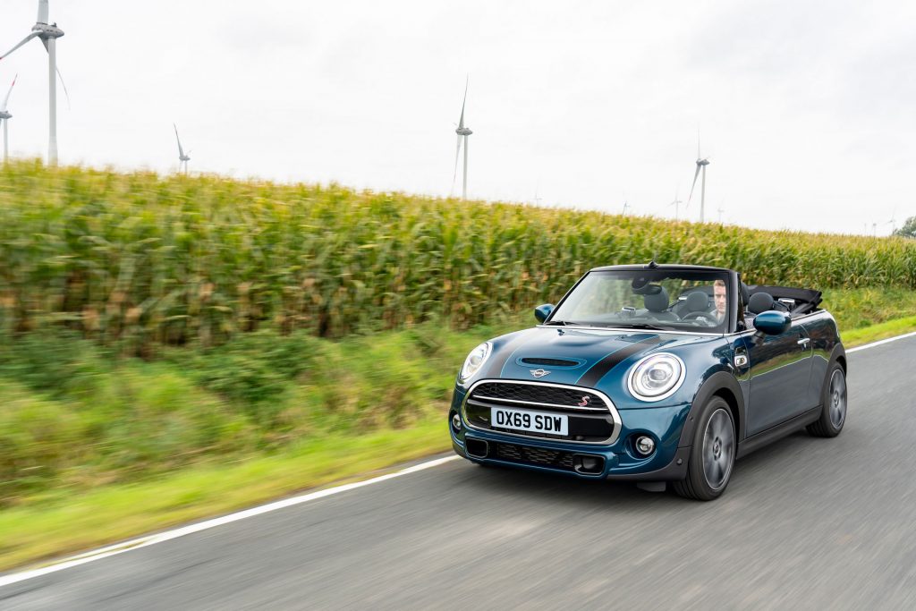 2020 Mini Convertible Sidewalk Wants To Lure You With Comprehensive ...