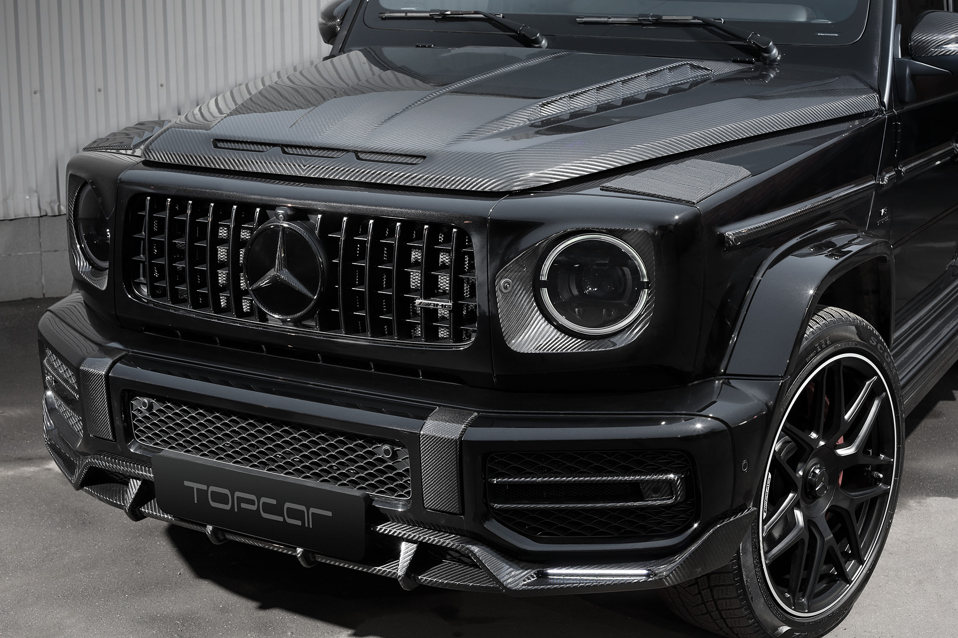 TopCar Makes A ‘Light’ Inferno Dressing Package For Mercedes-AMG G63 ...