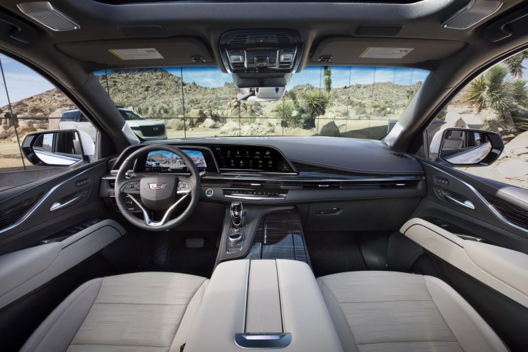2021 Cadillac Escalade Vs. 2020 Lincoln Navigator: Clash Of The SUV ...