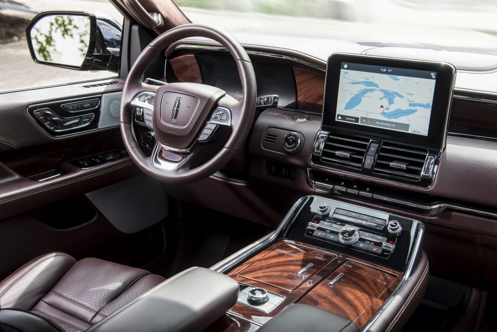 2021 Cadillac Escalade Vs. 2020 Lincoln Navigator: Clash Of The SUV ...
