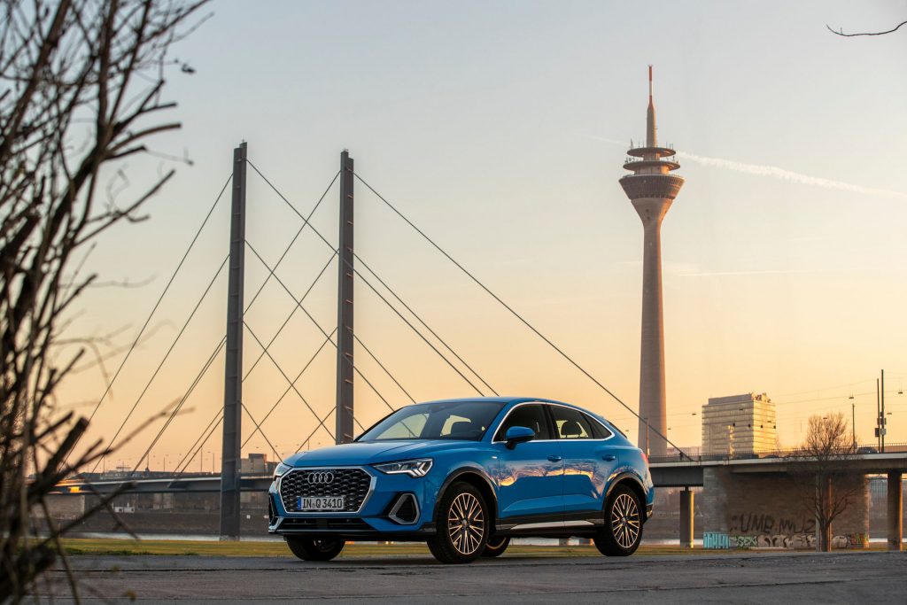 Audi Models Start Interacting With Traffic Lights In Düsseldorf | Carscoops