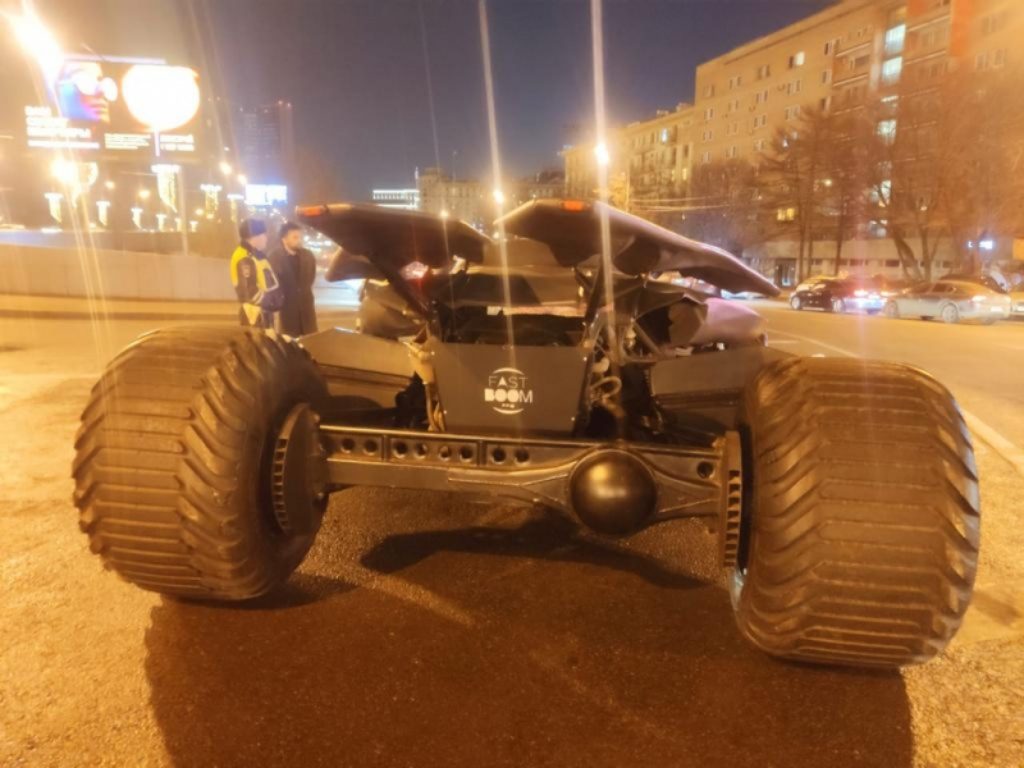 Russian Cops Not Afraid Of Batman, Impound Batmobile For Lack Of ...
