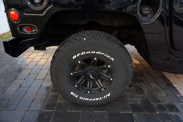 This 1997 Hummer H1 Diesel Makes The G63 AMG Look Like A Toy | Carscoops