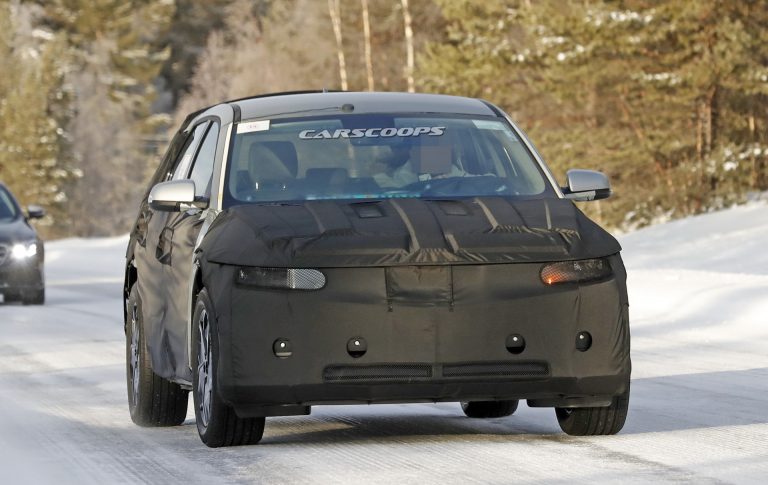 Hyundai 45 Electric Crossover Makes Spy Debut, Combines Retro Styling ...