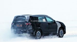Facelifted Hyundai Santa Fe Getting Tweaked Looks And New Hybrid ...
