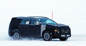 Facelifted Hyundai Santa Fe Getting Tweaked Looks And New Hybrid ...