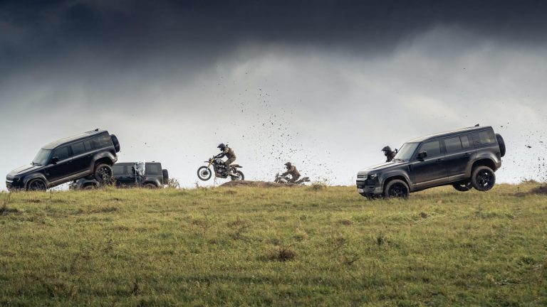 Watch New Land Rover Defender Perform Crazy Stunts In ‘No Time To Die ...