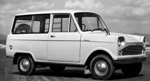 Flashback: The R360 Coupe Was Mazda’s First Car, A Four-Seater Weighing ...