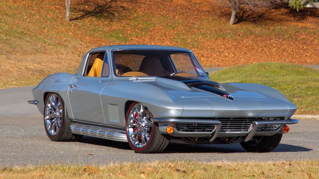 This 1967 Chevy Corvette C2 Is The Textbook Definition Of Restomod ...