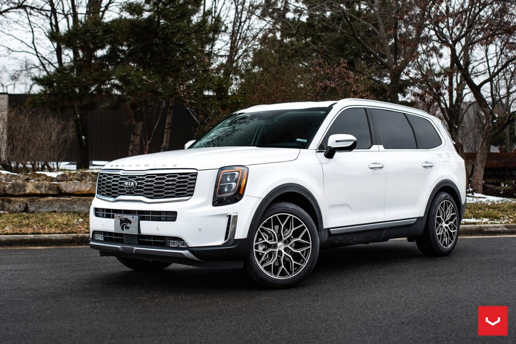 Pimp My Kia: 2020 Telluride Strapped With 20" Custom Wheels | Carscoops