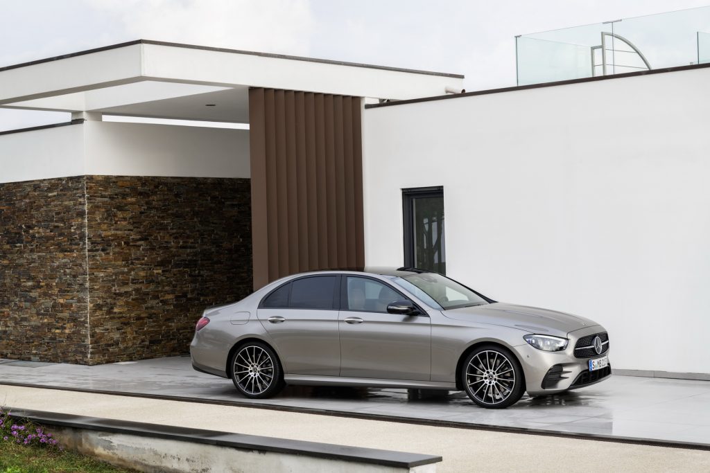 Mercedes Benz Gives 2021 E Class A Face And Tail Lift Along With New Mercedes Benz Gives 2021 E Class A Face And Tail Lift Along With New