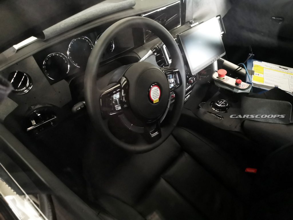 2021 Rolls-Royce Ghost LWB Prototype Caught Alongside Regular Model ...