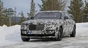 2021 Rolls-Royce Ghost LWB Prototype Caught Alongside Regular Model ...