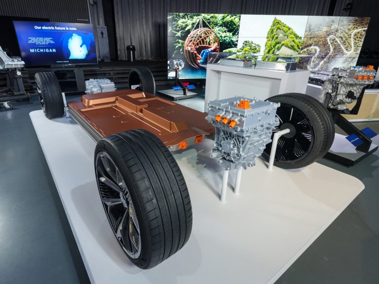 GM And Honda Teaming Up For Two New EVs, Will Be Based On GM’s New ...