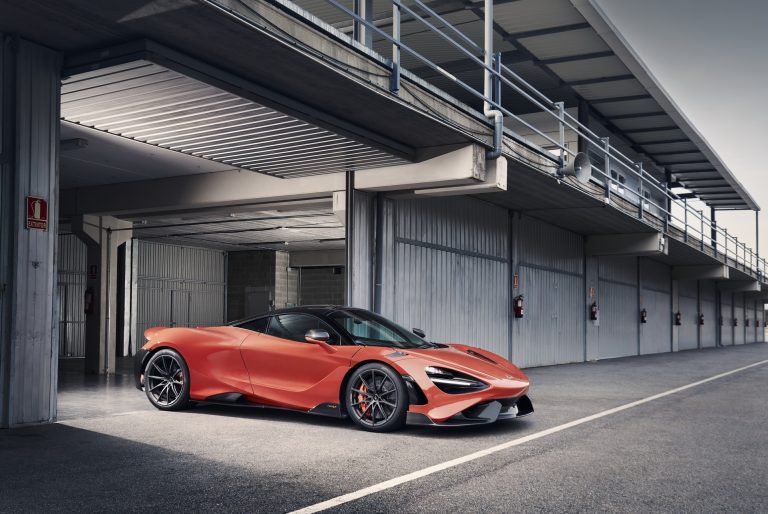 The McLaren 765LT Is A Lightweight Heart-Throb With An Active Rear Wing ...
