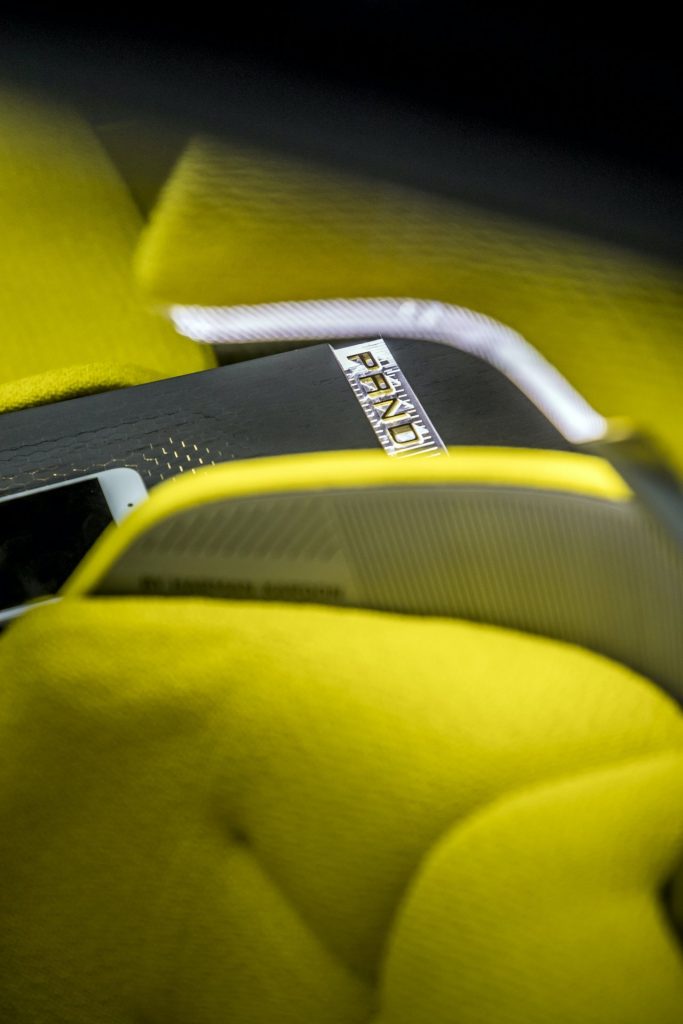 Renault Morphoz Unveiled As The Shape-Shifting Electric Crossover Of ...