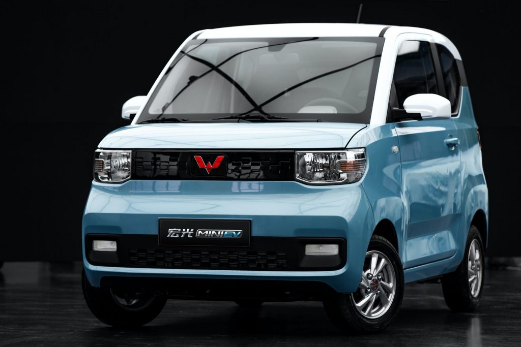 GM And SAIC’s Wuling Releases New Interior Photos Of Hong Guang Mini EV ...